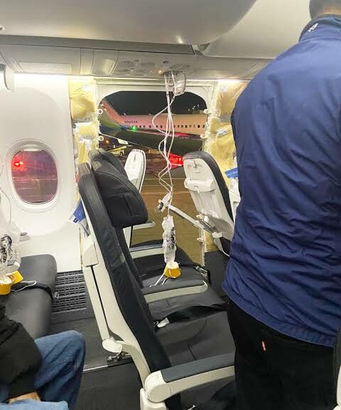 Window Of Passenger Plane Blows Out Mid-Air - Gatekeepers News