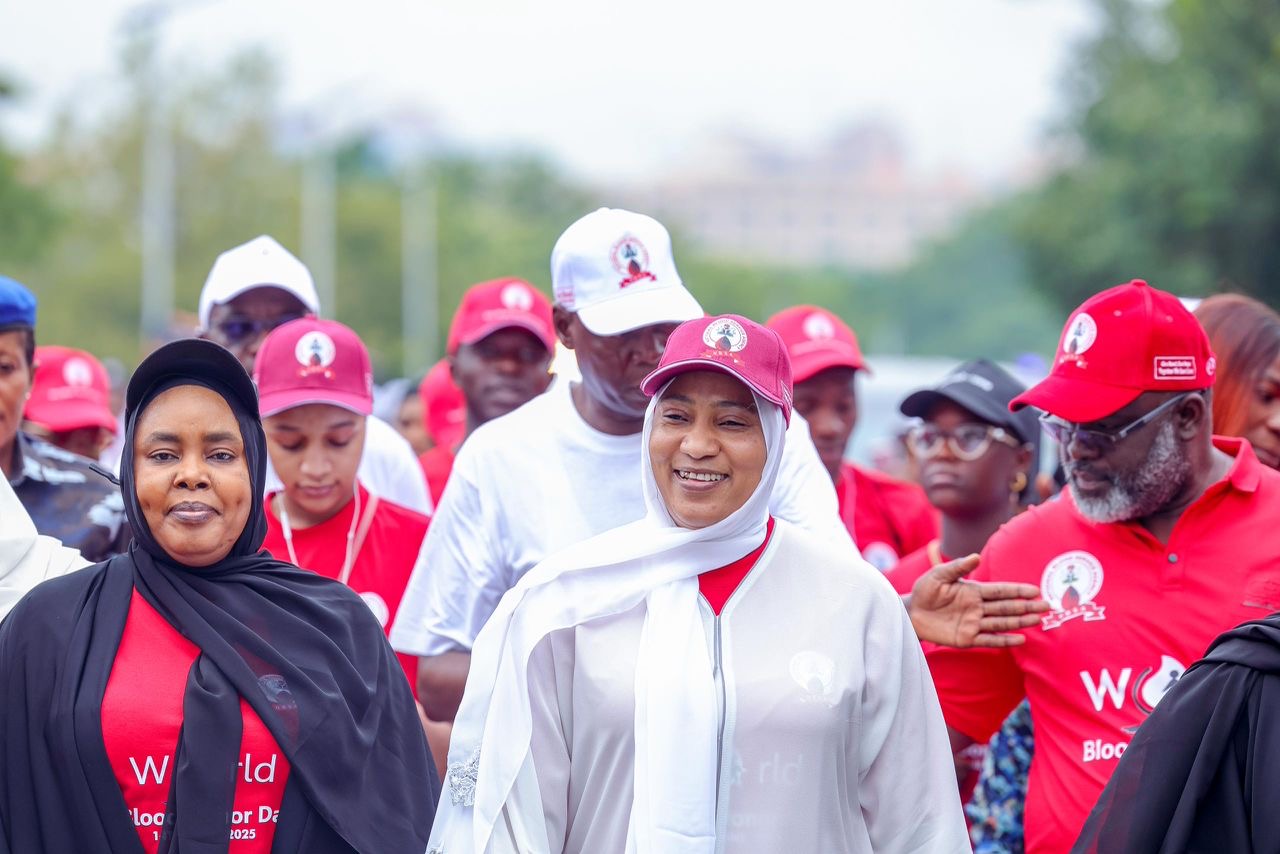 Senator Oluremi Tinubu Urges Nigerians To Save Lives Through Safe Blood ...